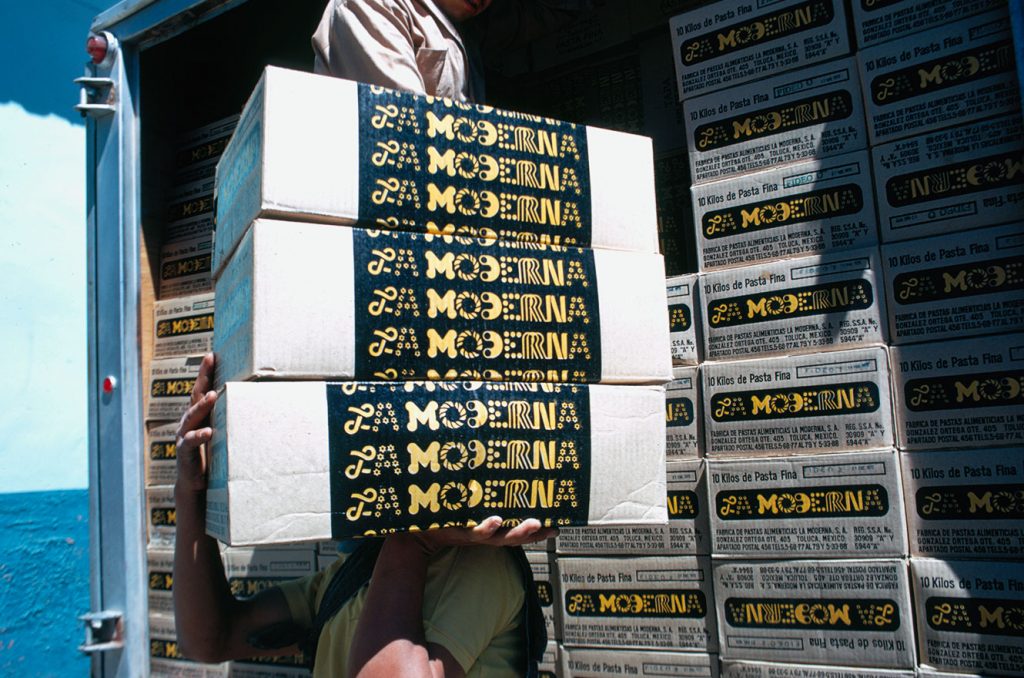 La Moderna Pasta Logo - Lance Wyman