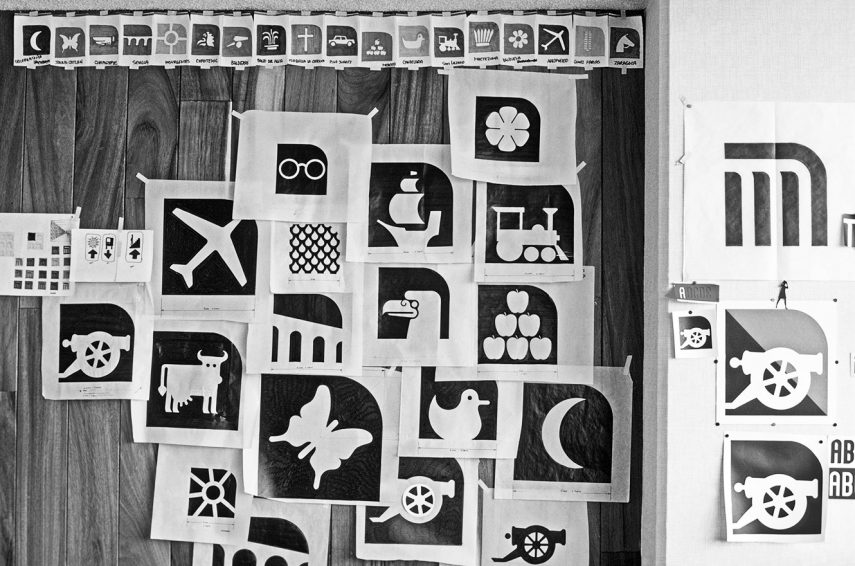 Mexico City Metro System Graphics - Lance Wyman