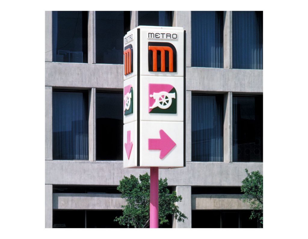 Mexico City Metro System Graphics – Lance Wyman