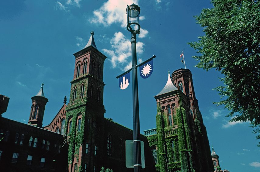 National Mall Branding & Wayfinding Signs - Lance Wyman