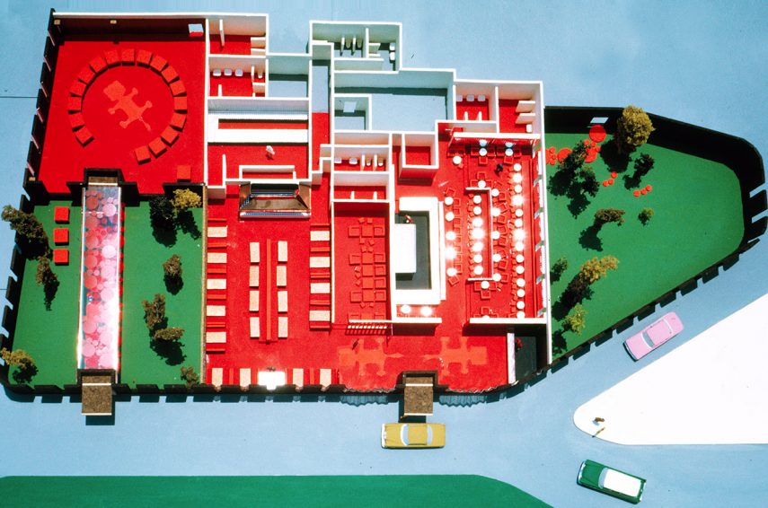 Red Lion Nightclub Logo & Signs - Lance Wyman